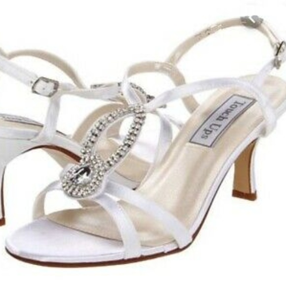 Touch Ups | Shoes | Touch Ups Mindy White | Poshmark